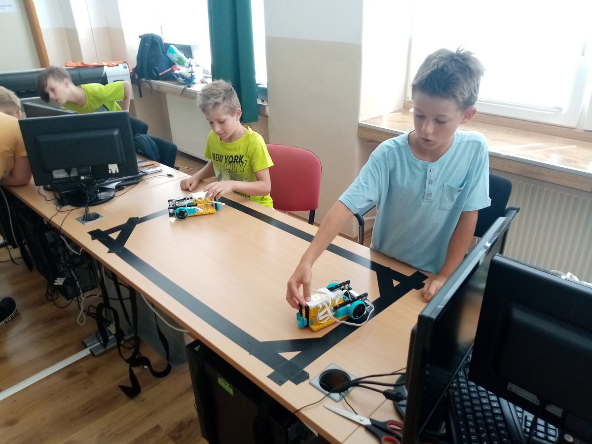 File:Jakubov2022-3c.jpg - RoboWiki